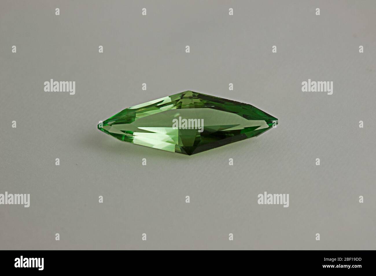 Hiddenite hi-res stock photography and images - Alamy