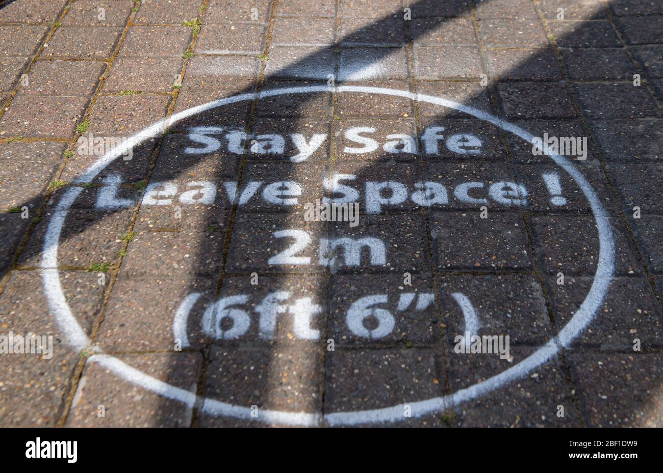 London, United Kingdom. 16th Apr, 2020. 2 metre sign seen at the bus ...