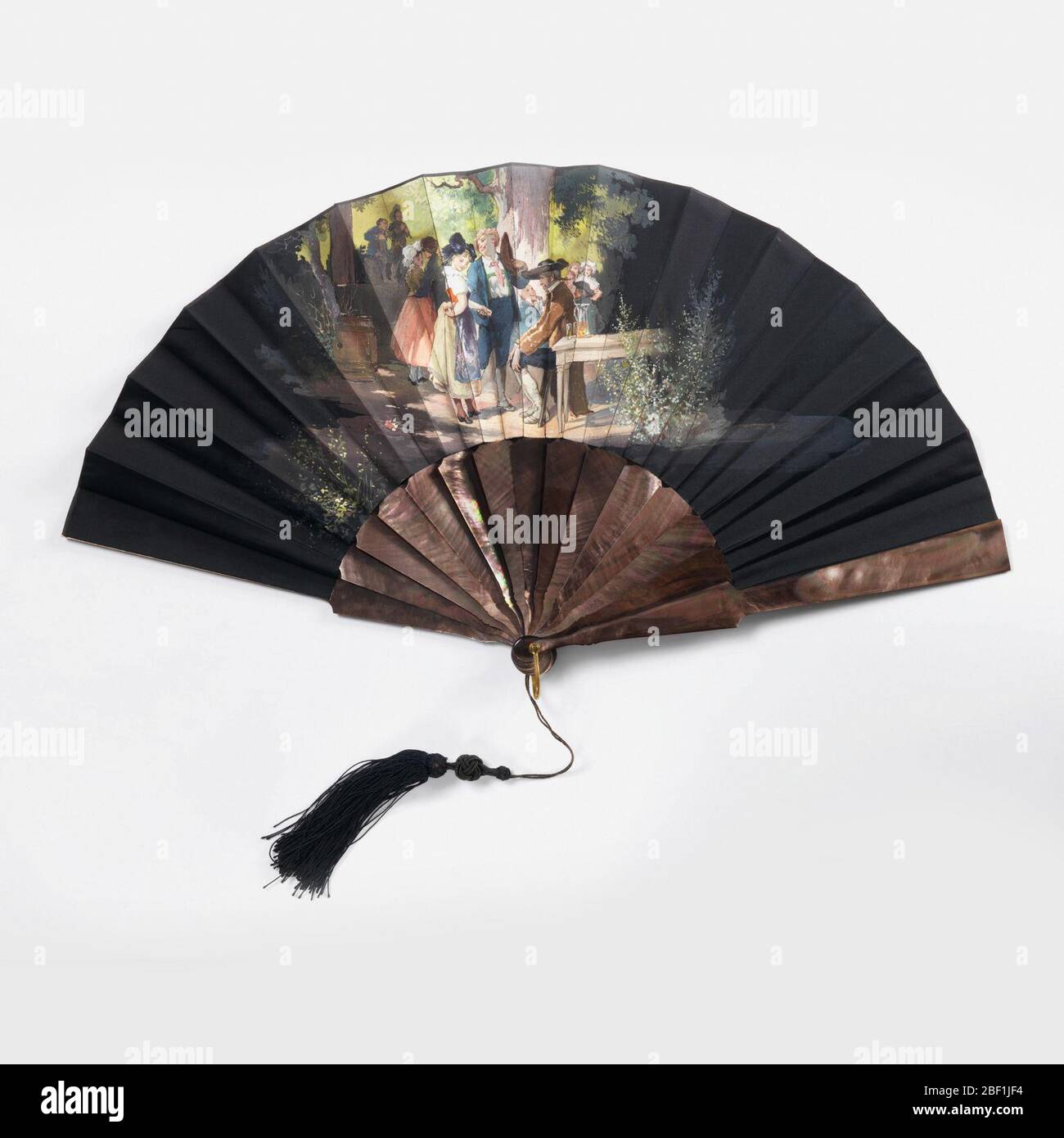 Party under trees hi-res stock photography and images - Alamy