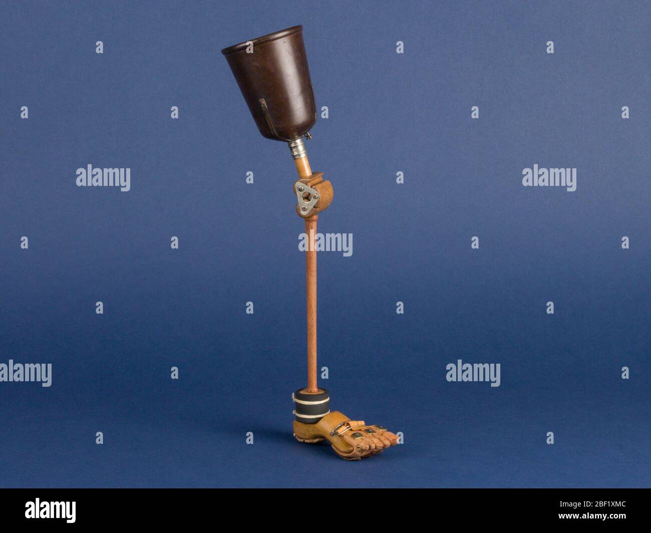 Invention for Improvement in Artificial Legs. Parmelee’s “Artificial ...