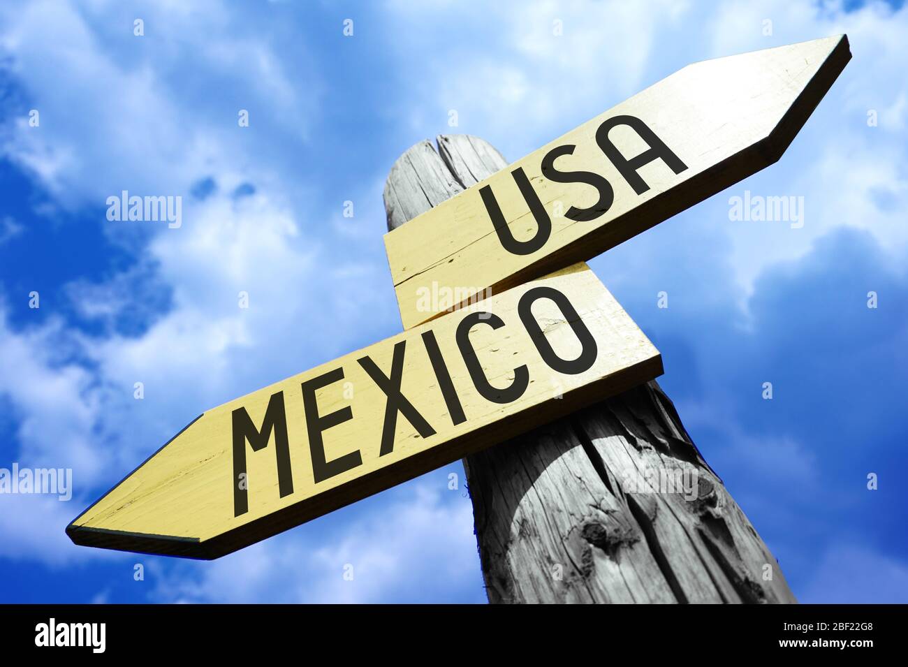Traffic at usa mexico border hi-res stock photography and images - Alamy