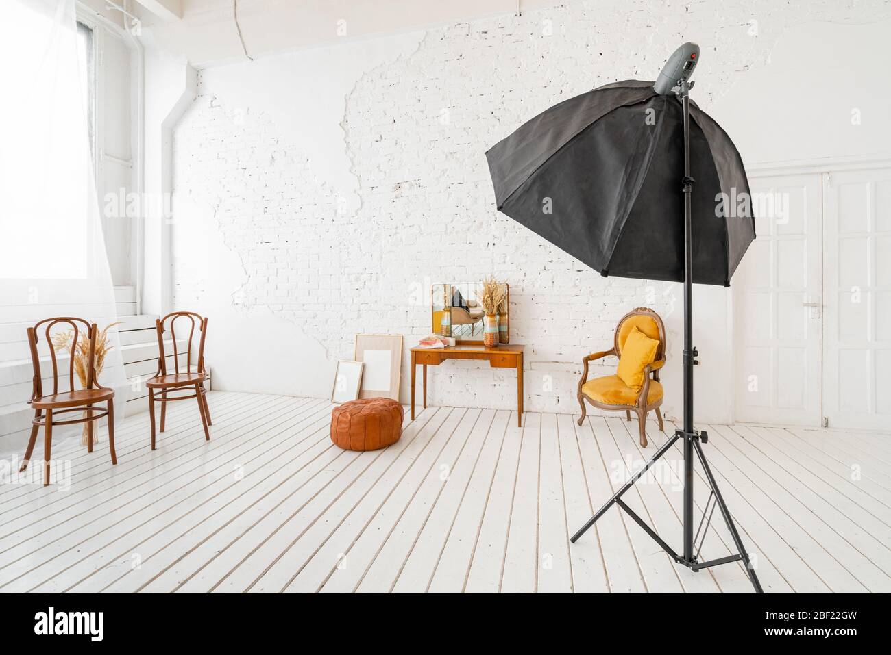 Interior photo Studio. Morning in light interior. Bright and clean ...