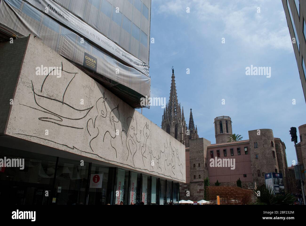 Frieze picasso hi-res stock photography and images - Alamy