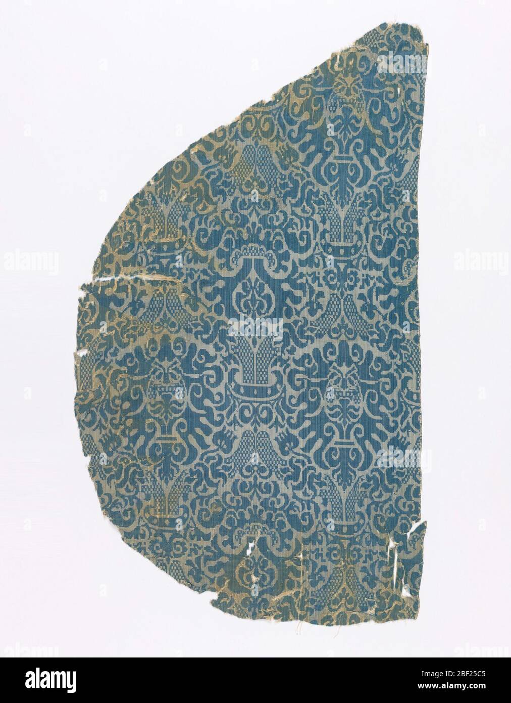 Medium scale allover pattern hi-res stock photography and images - Alamy