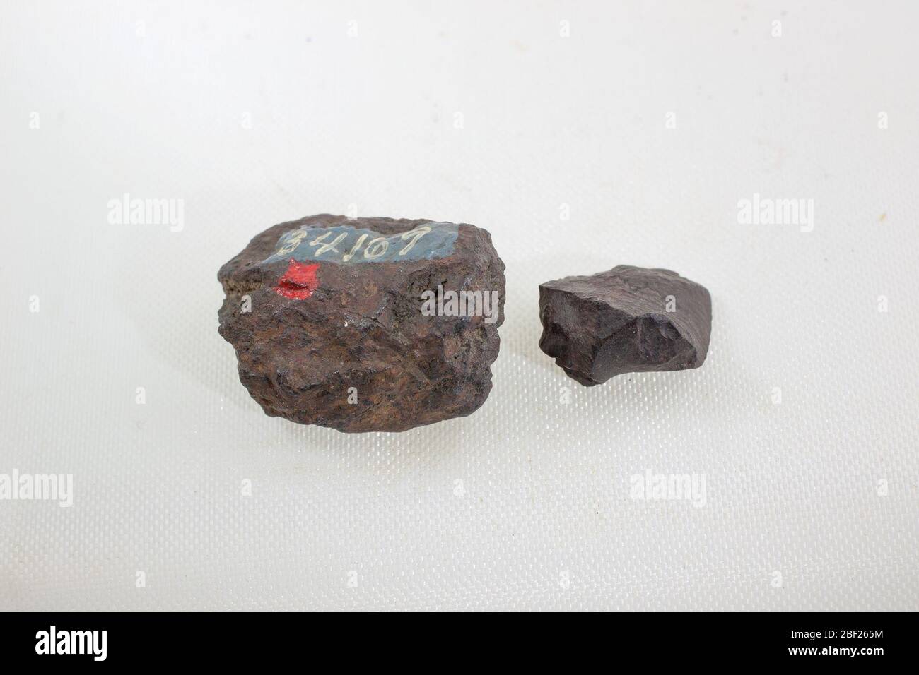 Tin ore hi-res stock photography and images - Alamy