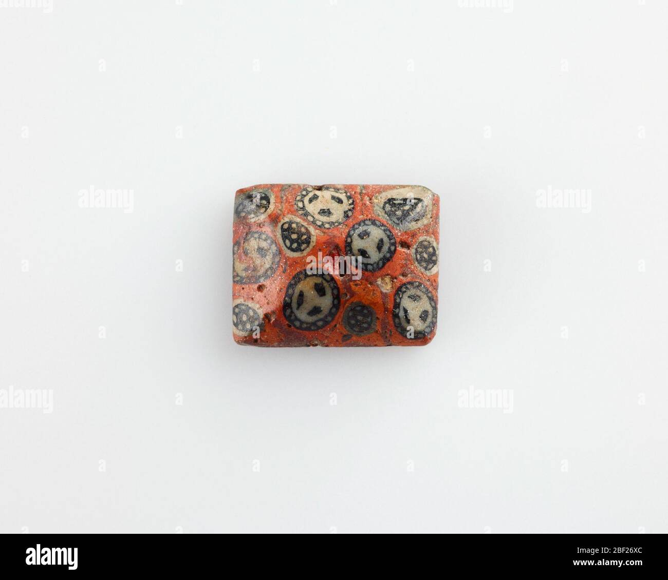 Pyramidal form hi-res stock photography and images - Alamy