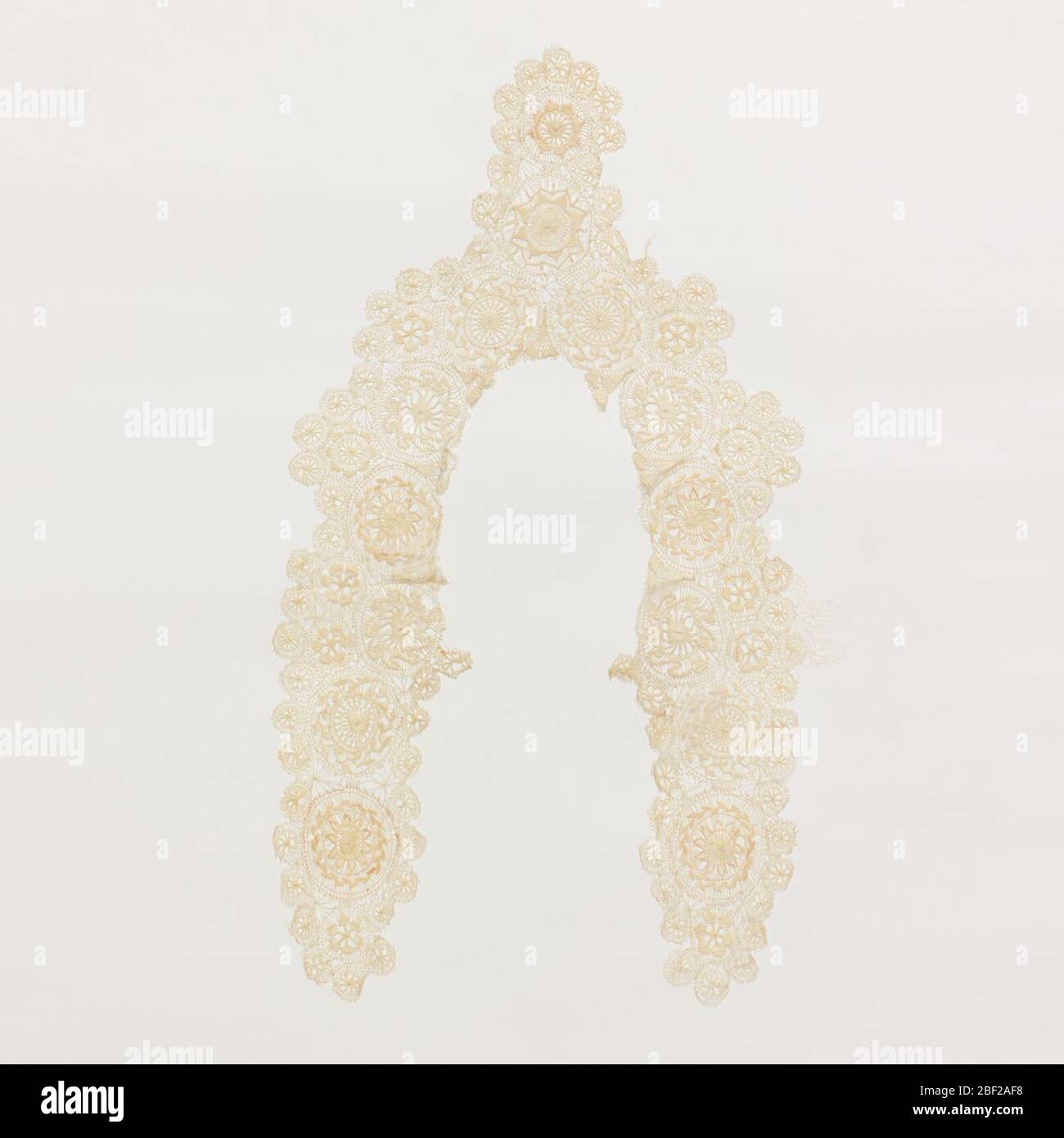 Two smaller circular forms hi-res stock photography and images - Alamy