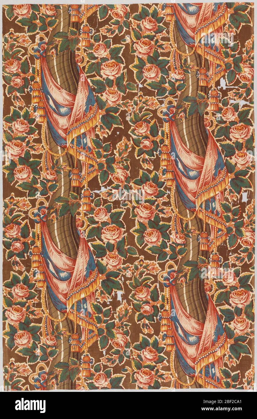 Textile. Variation on a pillar print has two slightly curved, fluted ...
