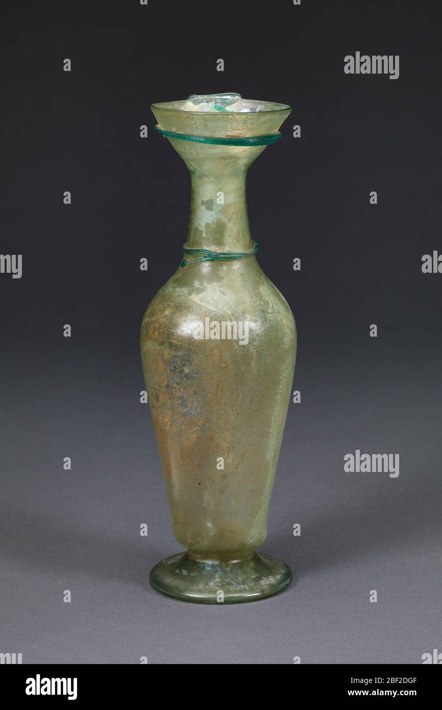 Oil flask hi-res stock photography and images - Alamy