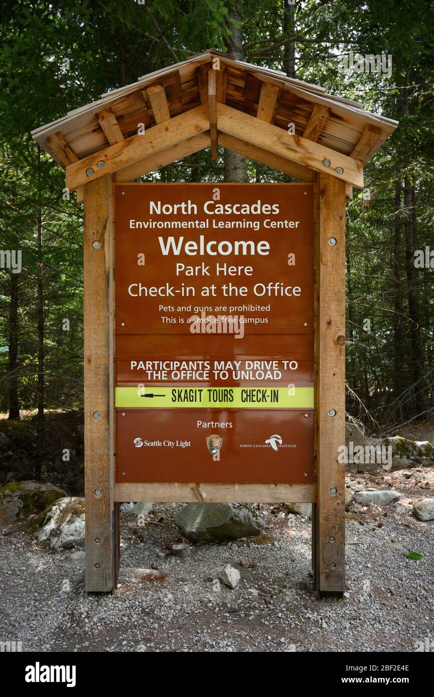 Environmental learning center hi-res stock photography and images - Alamy