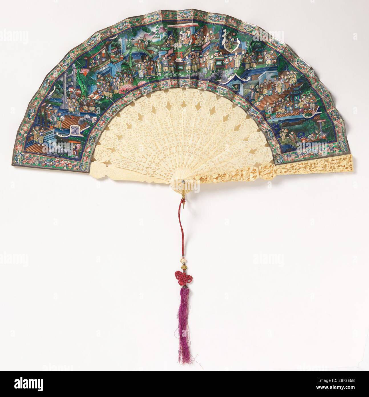 Bail leaf hi-res stock photography and images - Alamy