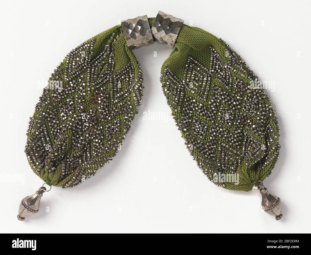 Two faceted rings hi-res stock photography and images - Alamy