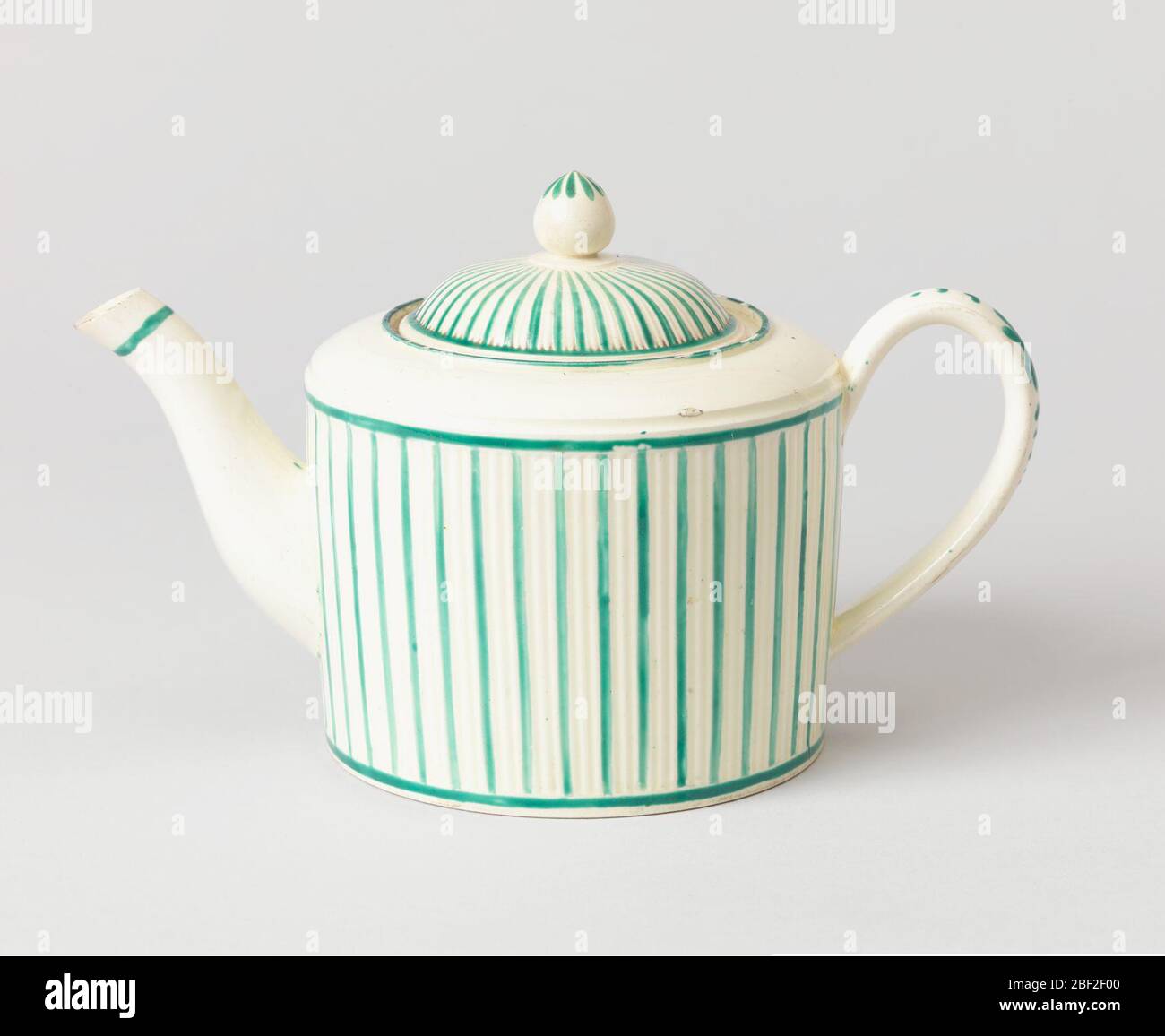 Conical spout hi-res stock photography and images - Alamy