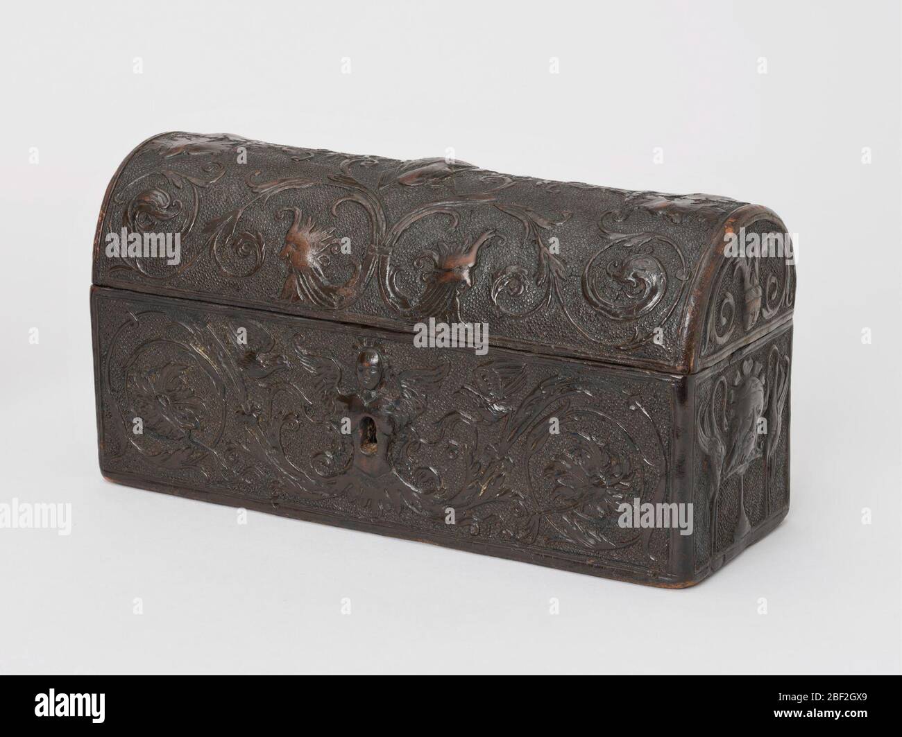 Iron masks hi-res stock photography and images - Alamy