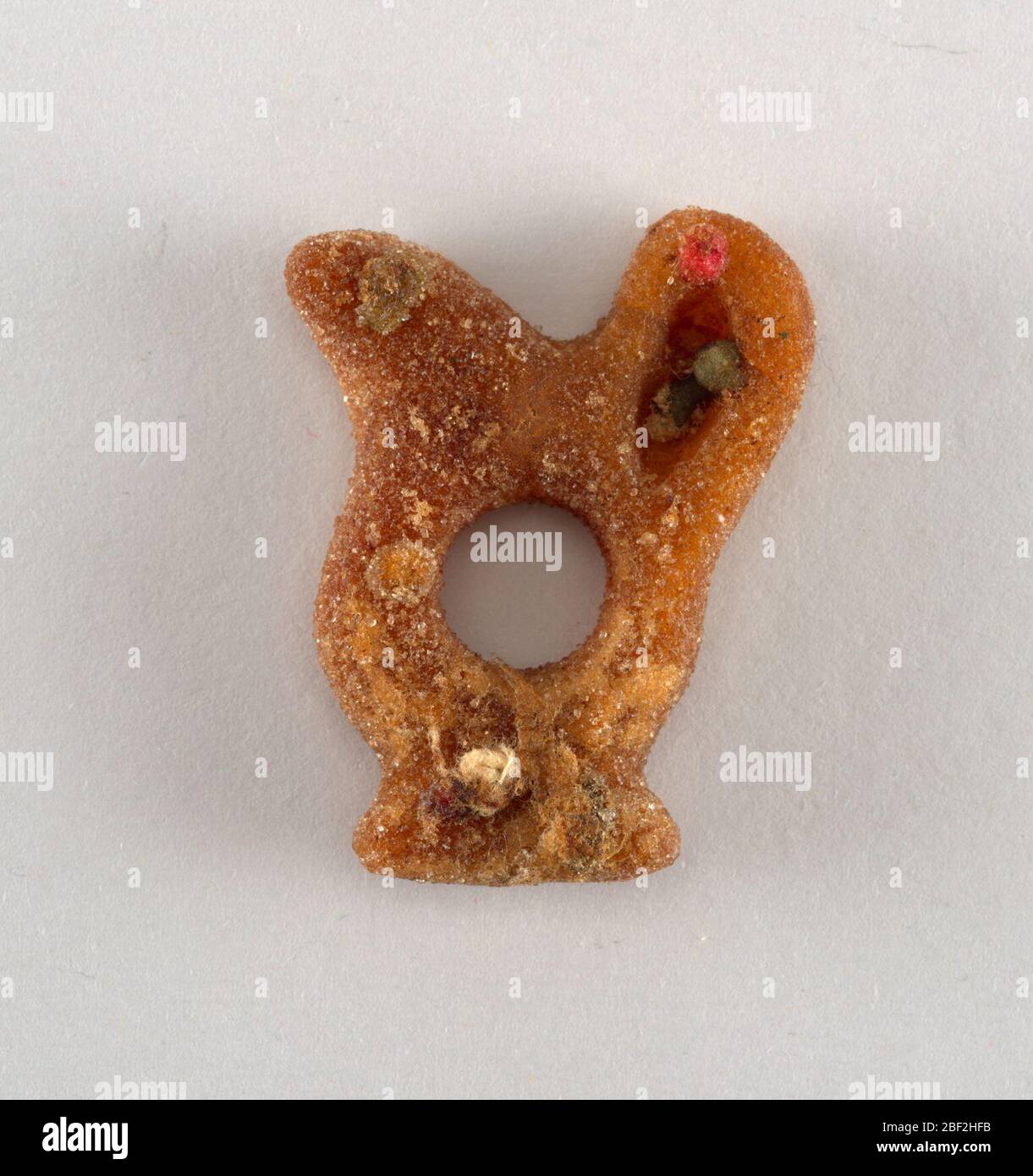 Hole in the middle hi-res stock photography and images - Alamy