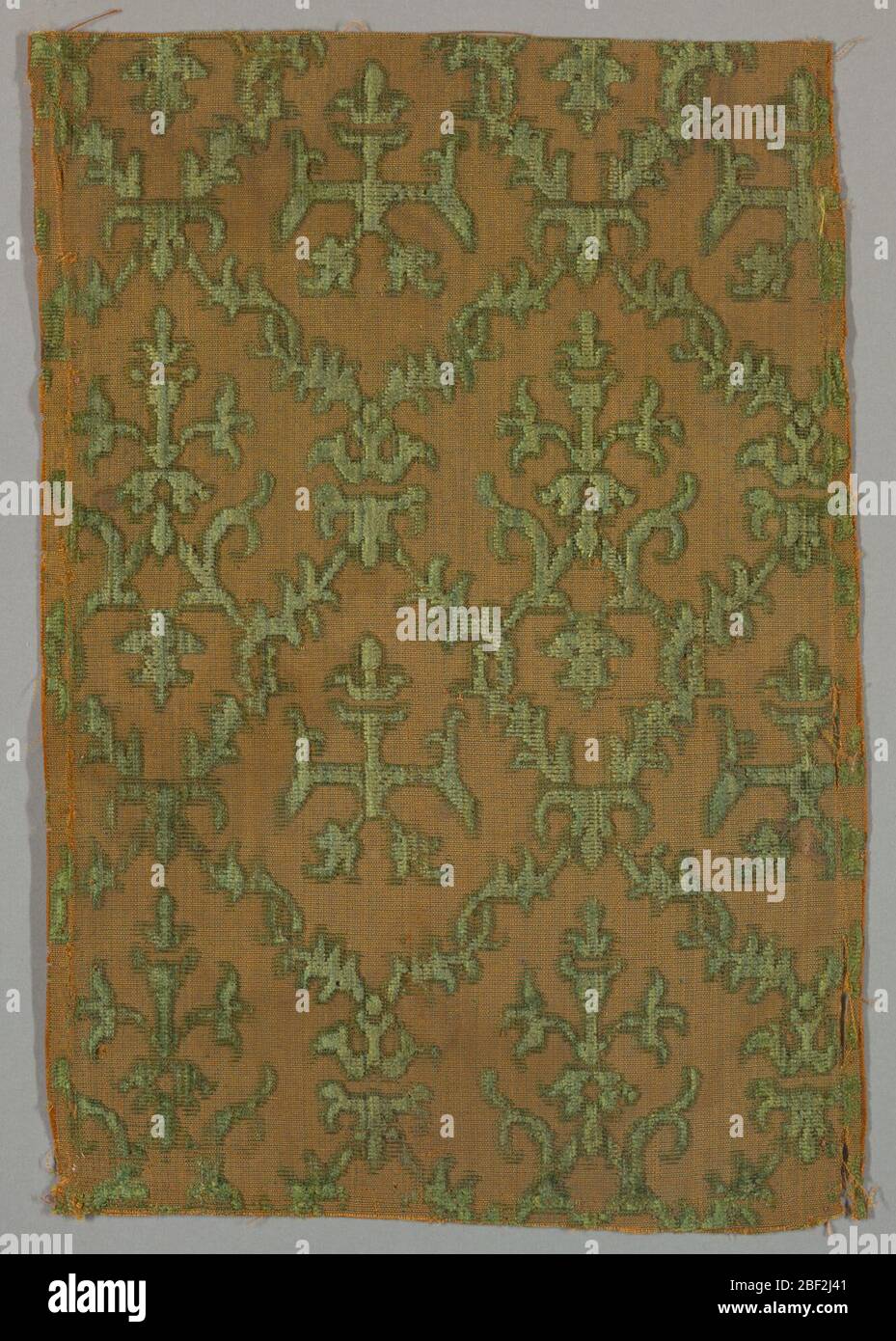 Scrolling leaves hi-res stock photography and images - Alamy