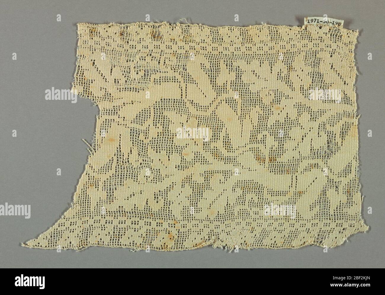 Curving vine border hi-res stock photography and images - Alamy