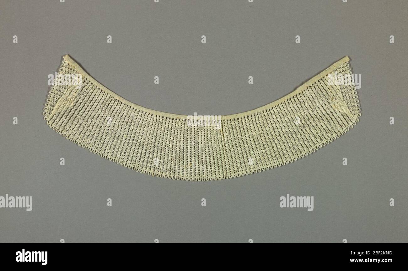 Round collar hi-res stock photography and images - Alamy