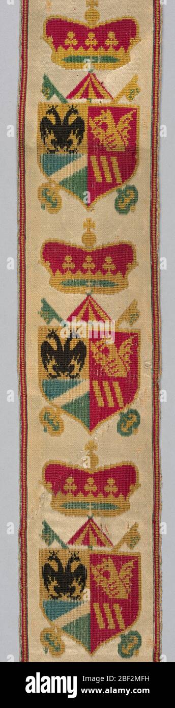 Surmounted by a crown hi-res stock photography and images - Alamy