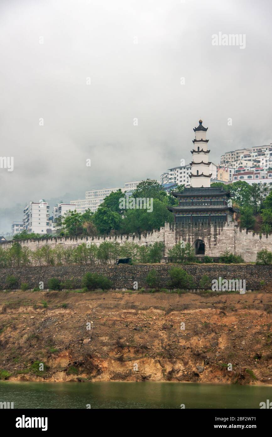 Baidicheng, China - May 7, 2010: Qutang Gorge on Yangtze River. Closeup ...