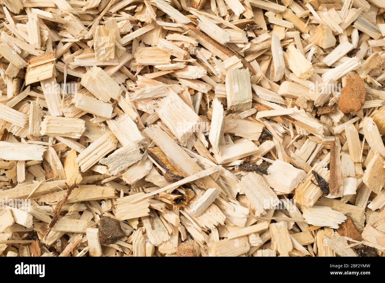 Mulch chips hi-res stock photography and images - Alamy