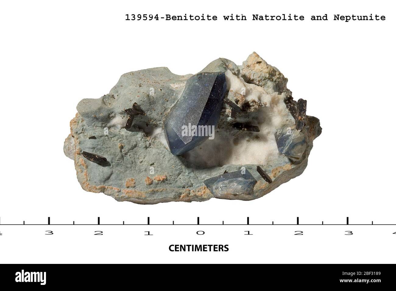 Benitoite hi-res stock photography and images - Alamy