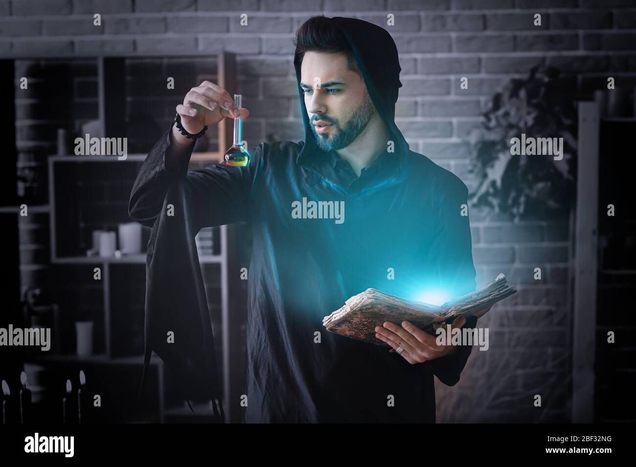 Secret recipe book hi-res stock photography and images - Alamy