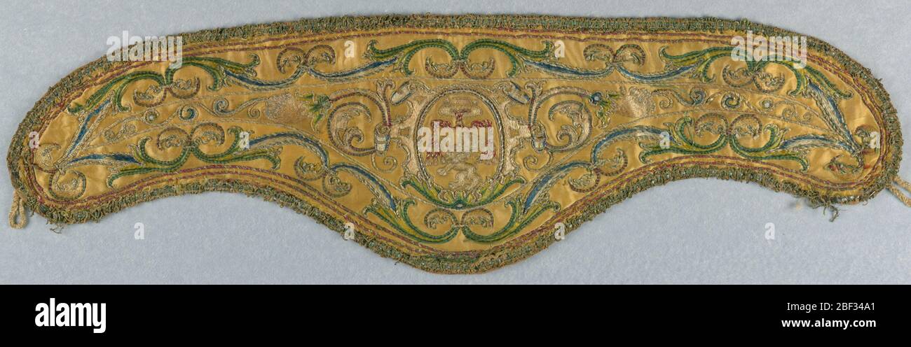 Collar. Pair of separate collars called apparels, slightly curved along ...