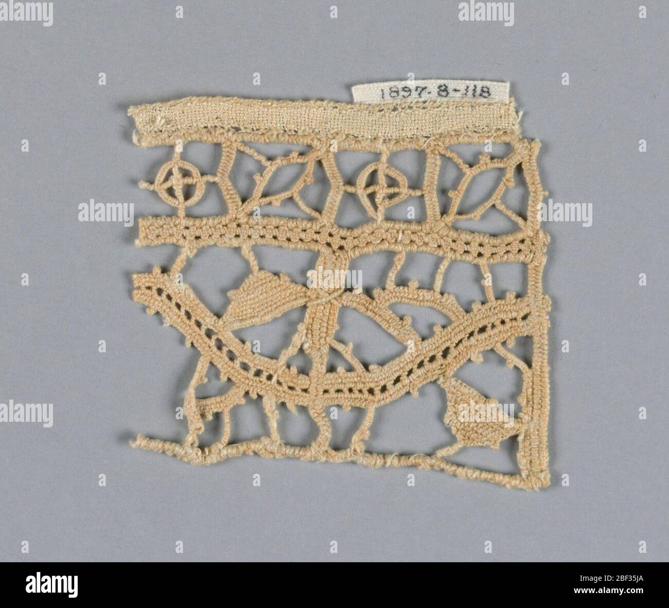 Oval diagonals hi-res stock photography and images - Alamy