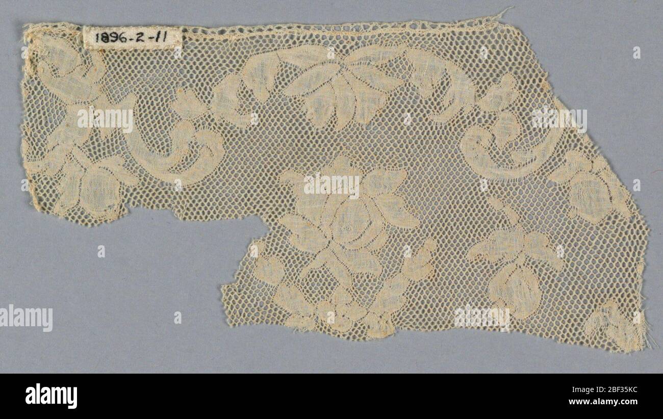 Mesh center hi-res stock photography and images - Alamy