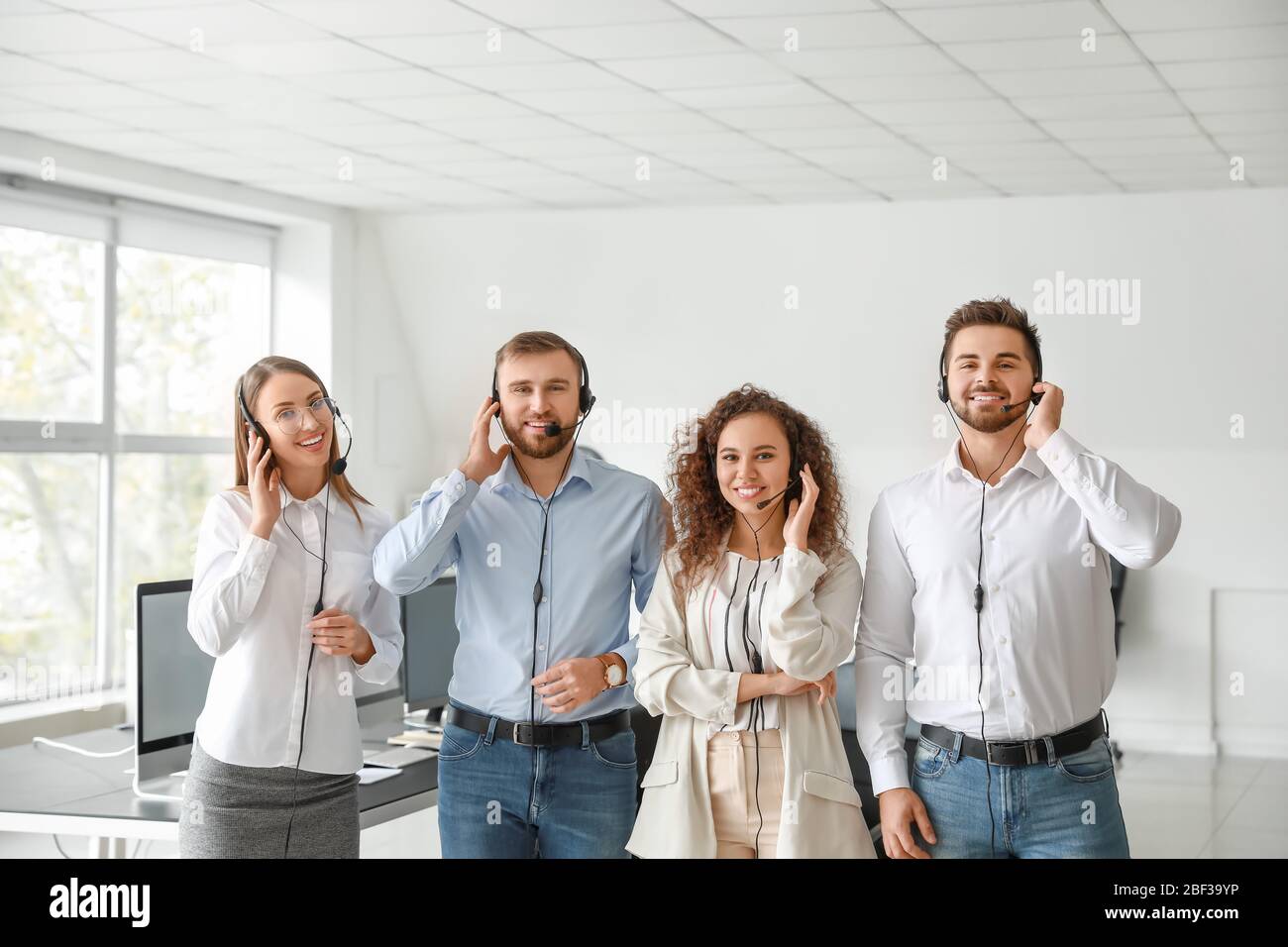 Portrait technical support agents hi-res stock photography and images ...