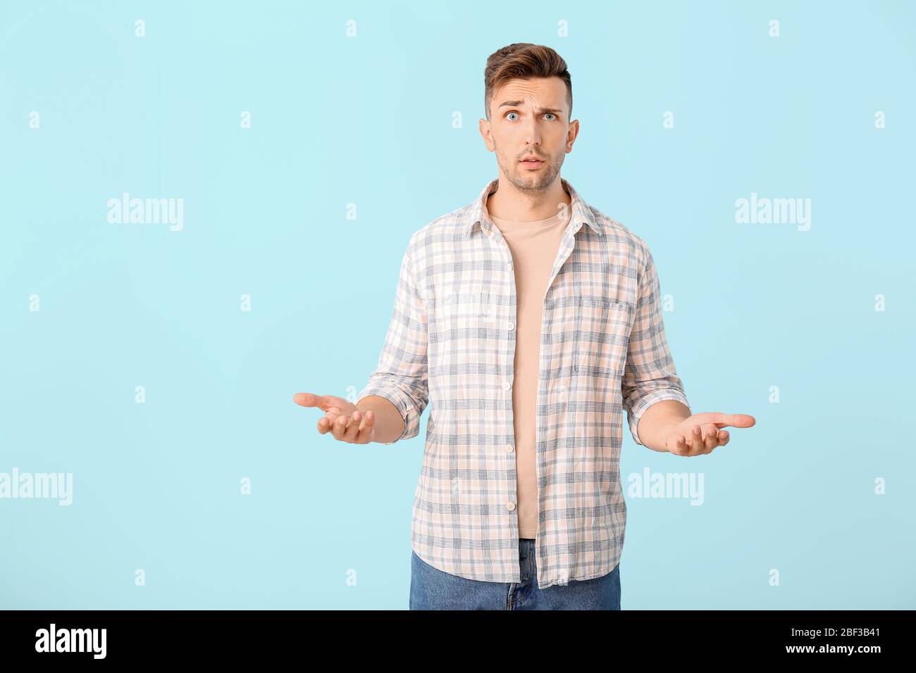 Confused grief hi-res stock photography and images - Alamy