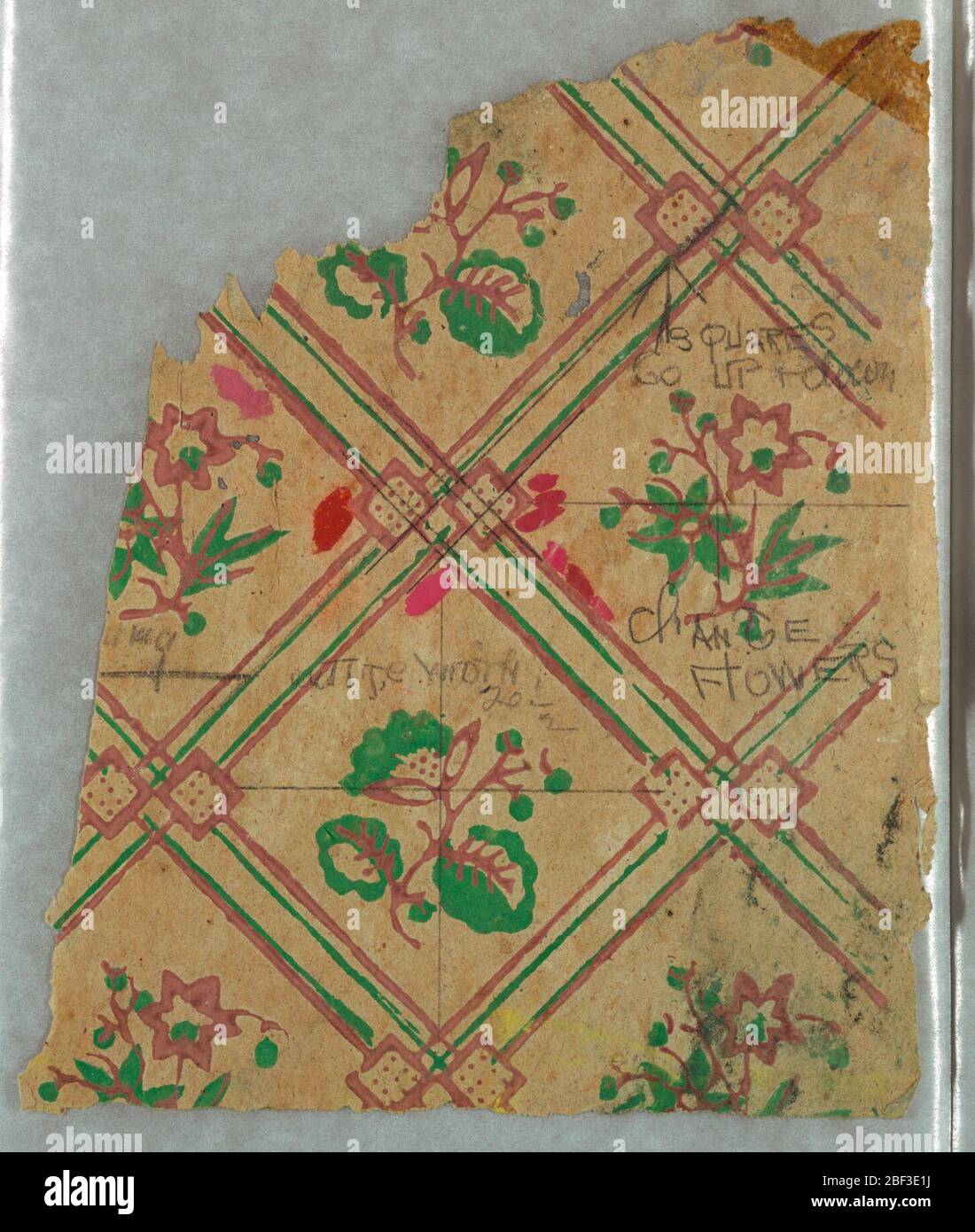 Sidewall. Diamond diaper pattern. Mauve and green outline framework ...