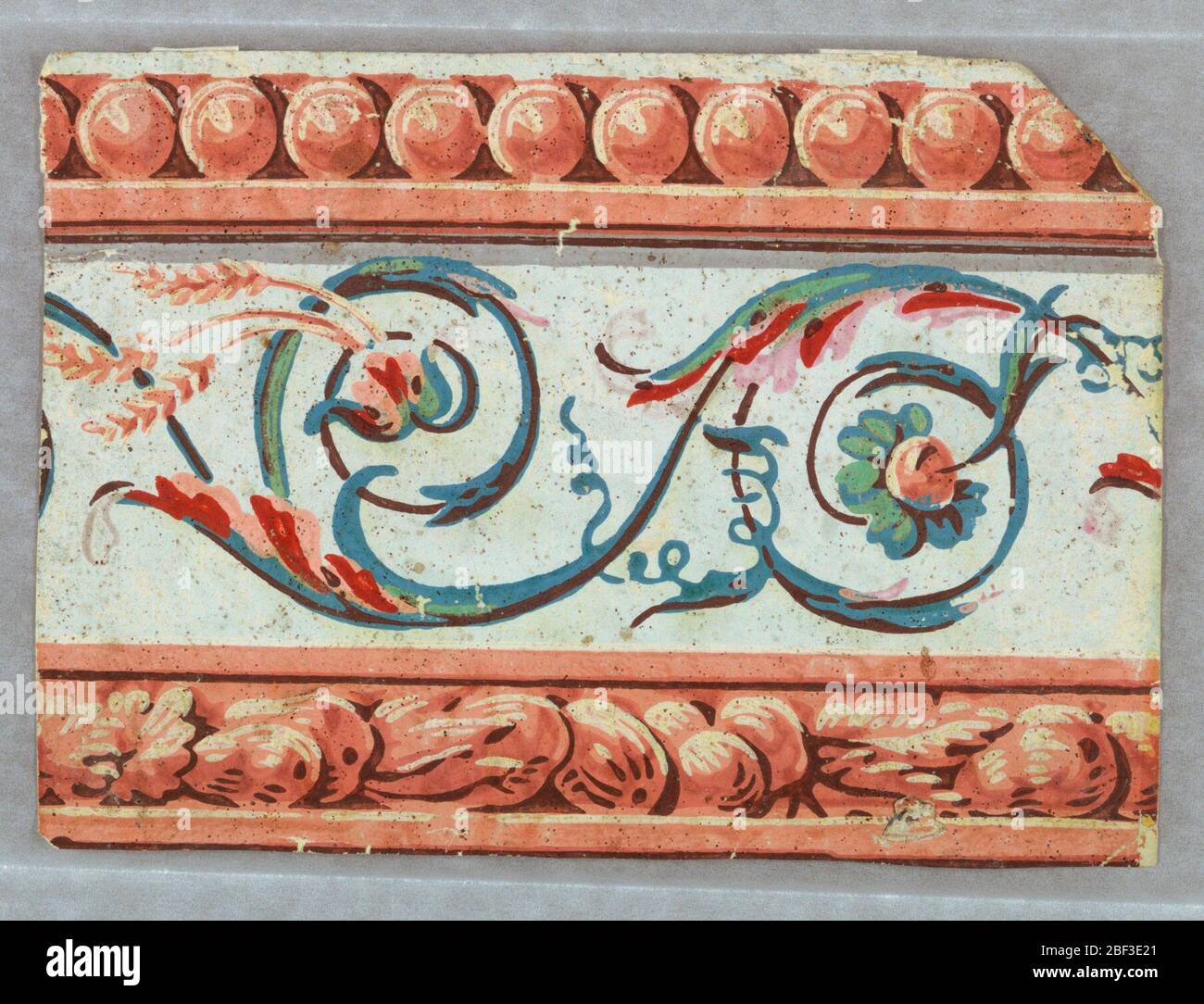 Pink bead molding hi-res stock photography and images - Alamy