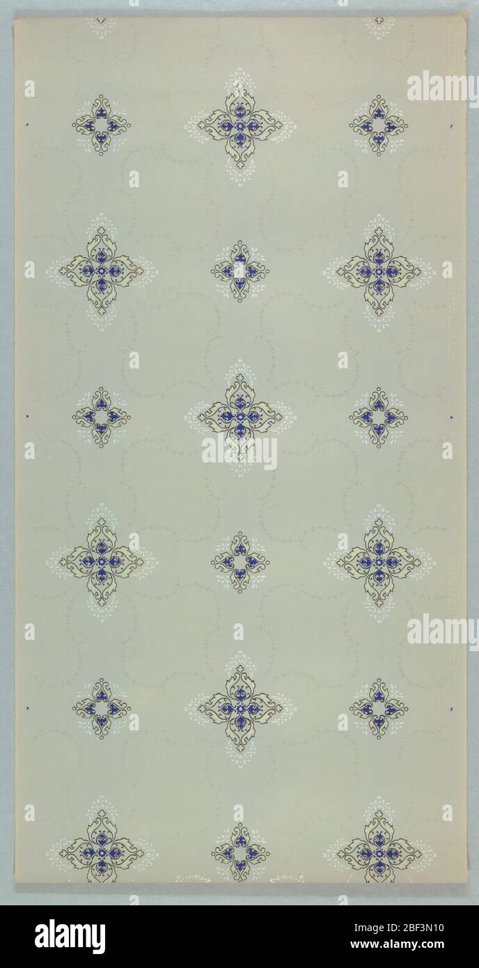Single Quatrefoil Pattern