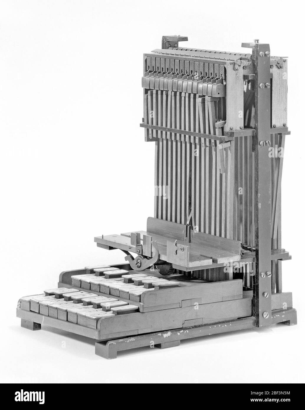 Typesetting machine hi-res stock photography and images - Alamy