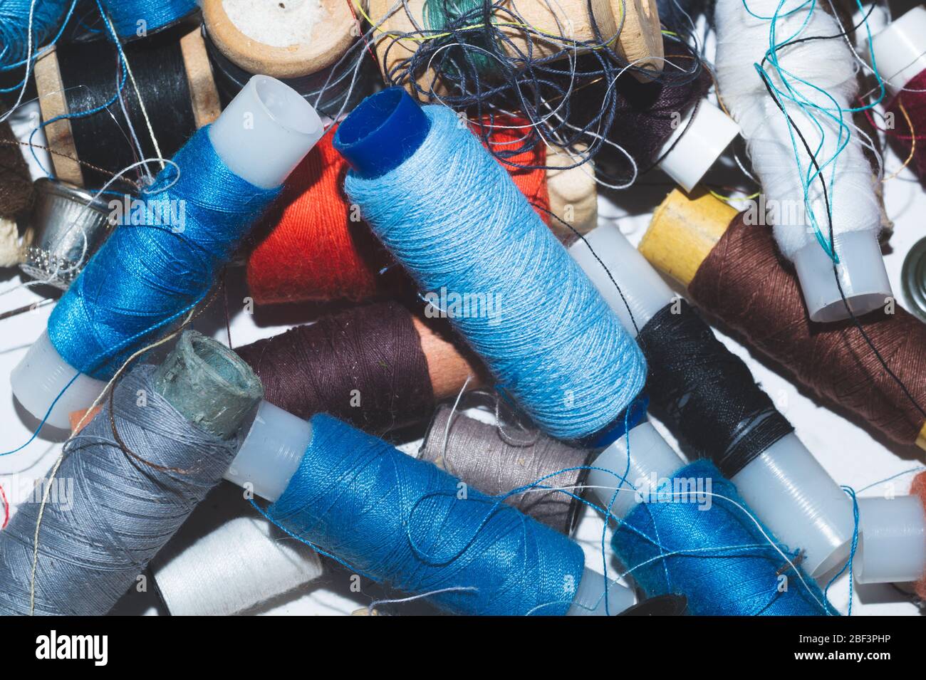 Tangled thread hi-res stock photography and images - Alamy
