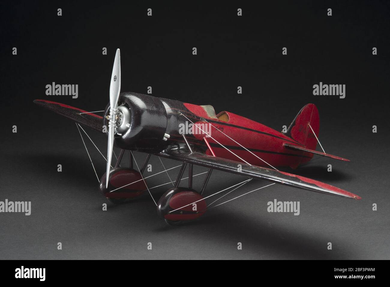 Thompson trophy hi-res stock photography and images - Alamy