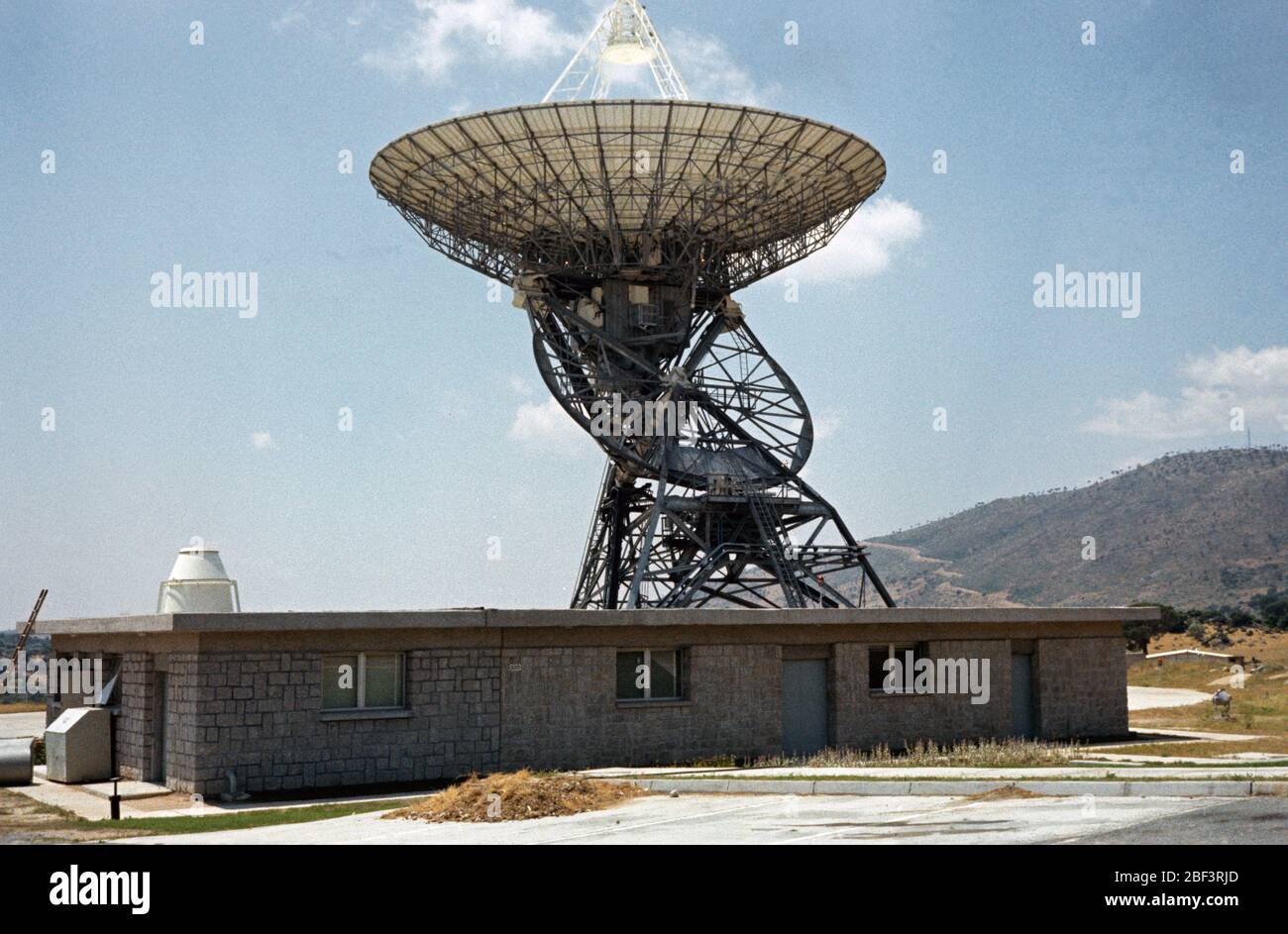 Nasa tracking stations hi-res stock photography and images - Alamy