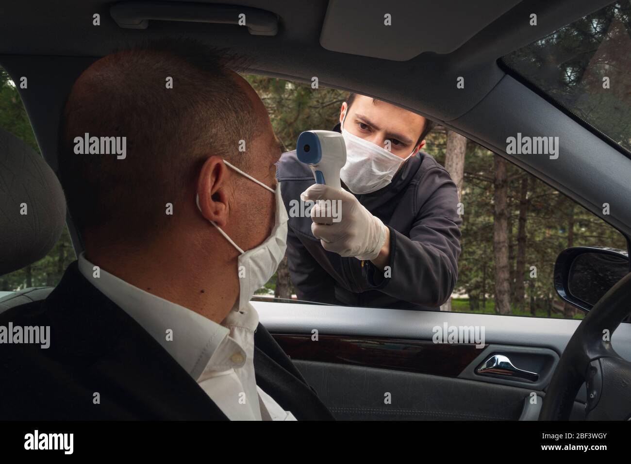 Drivers body temperature hi-res stock photography and images - Alamy