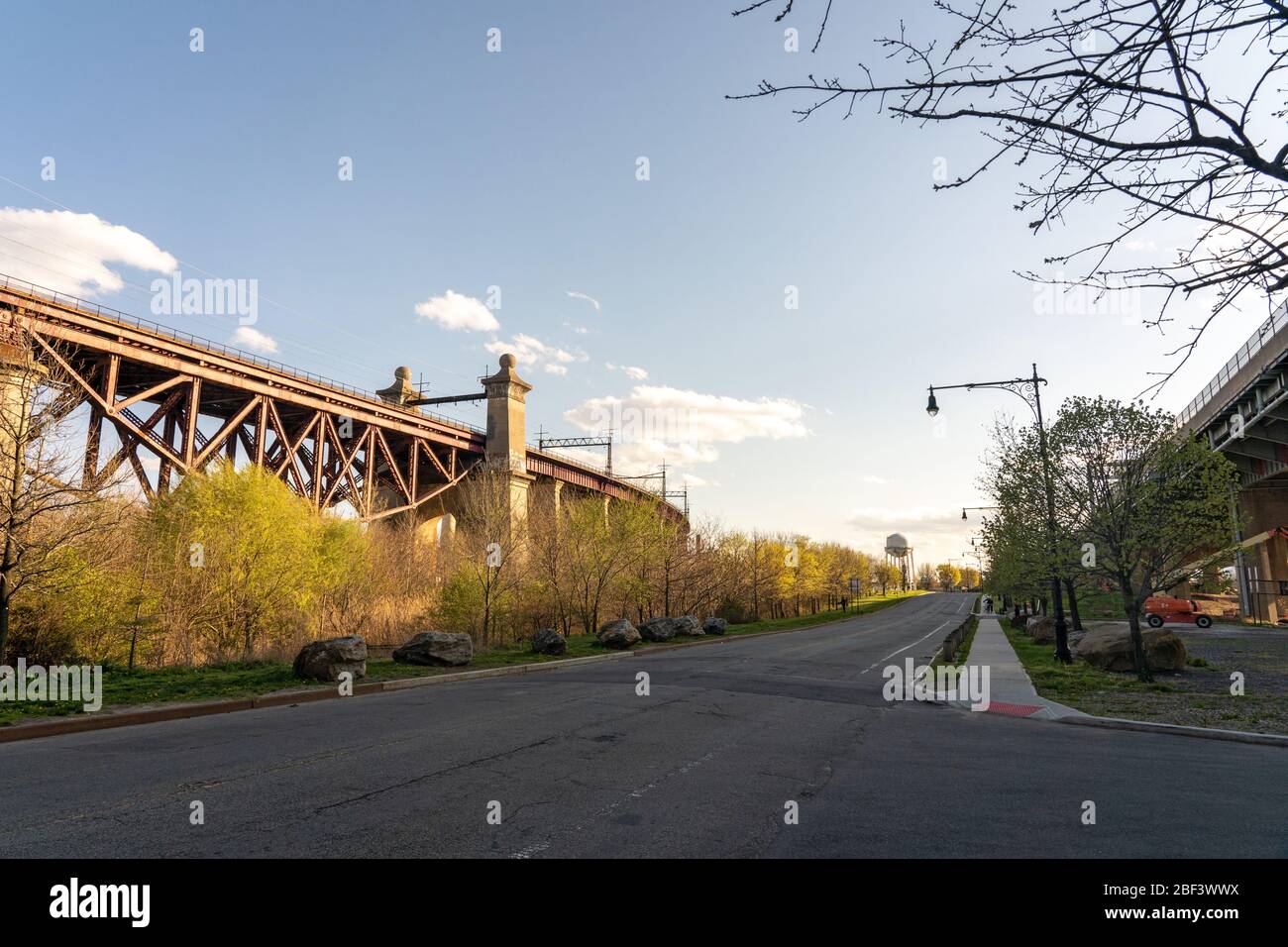 Randalls and wards island hi-res stock photography and images - Alamy