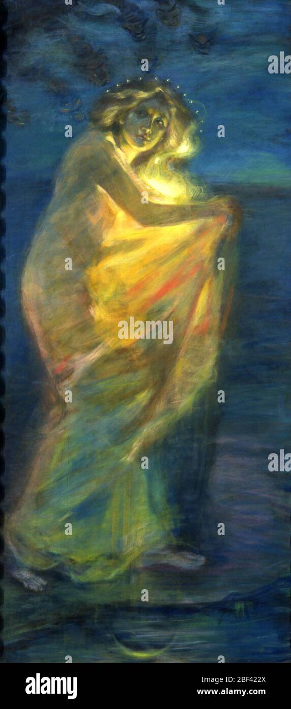 Woman clothed with the sun hi-res stock photography and images - Alamy