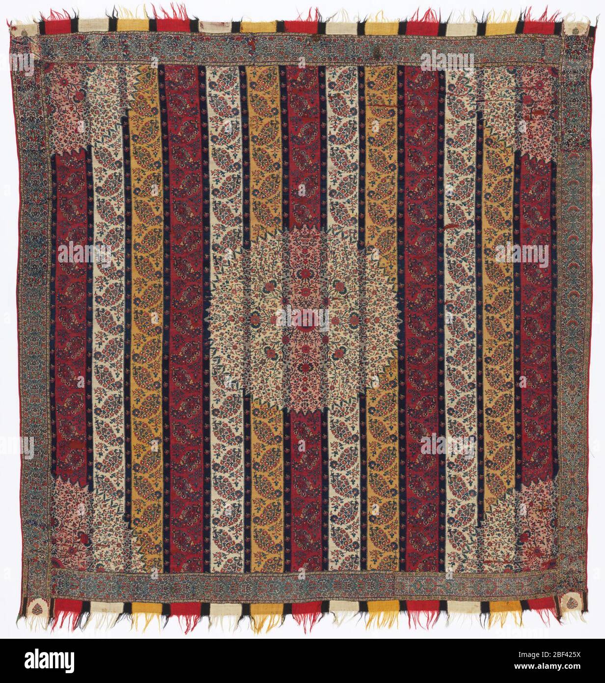 Shawl. Square "moon shawl" with guard borders on four sides and fringed ...