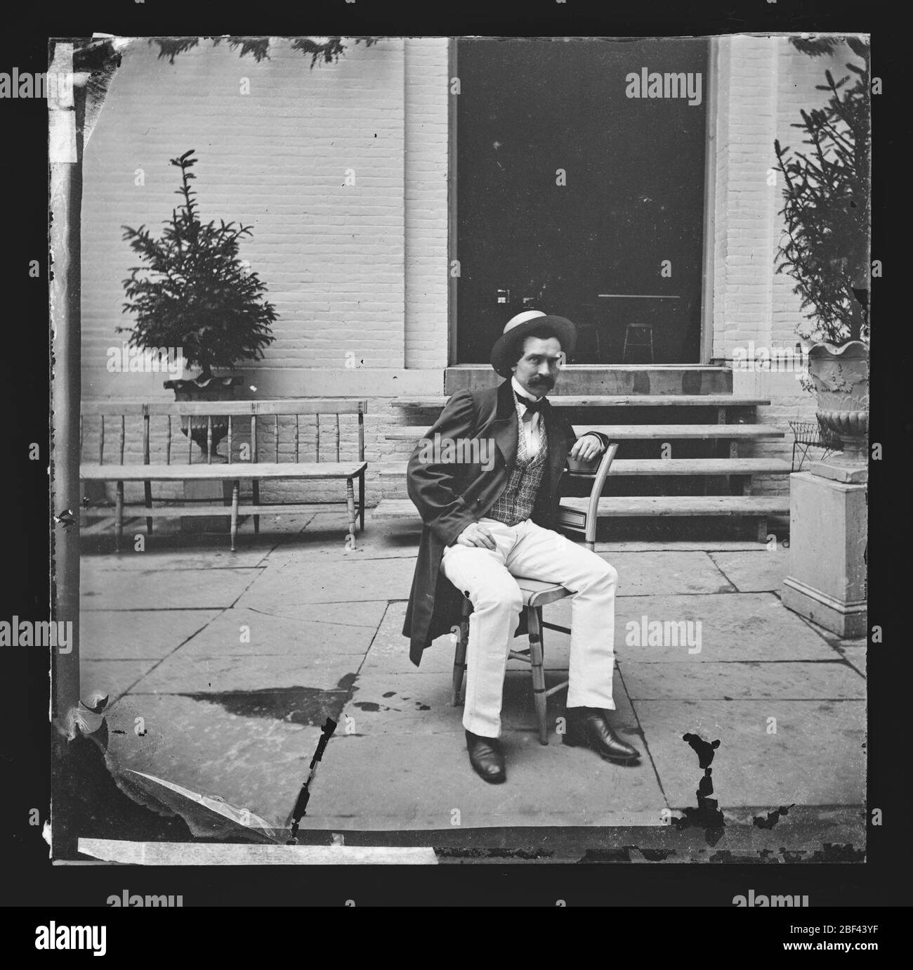 George christy hi-res stock photography and images - Alamy