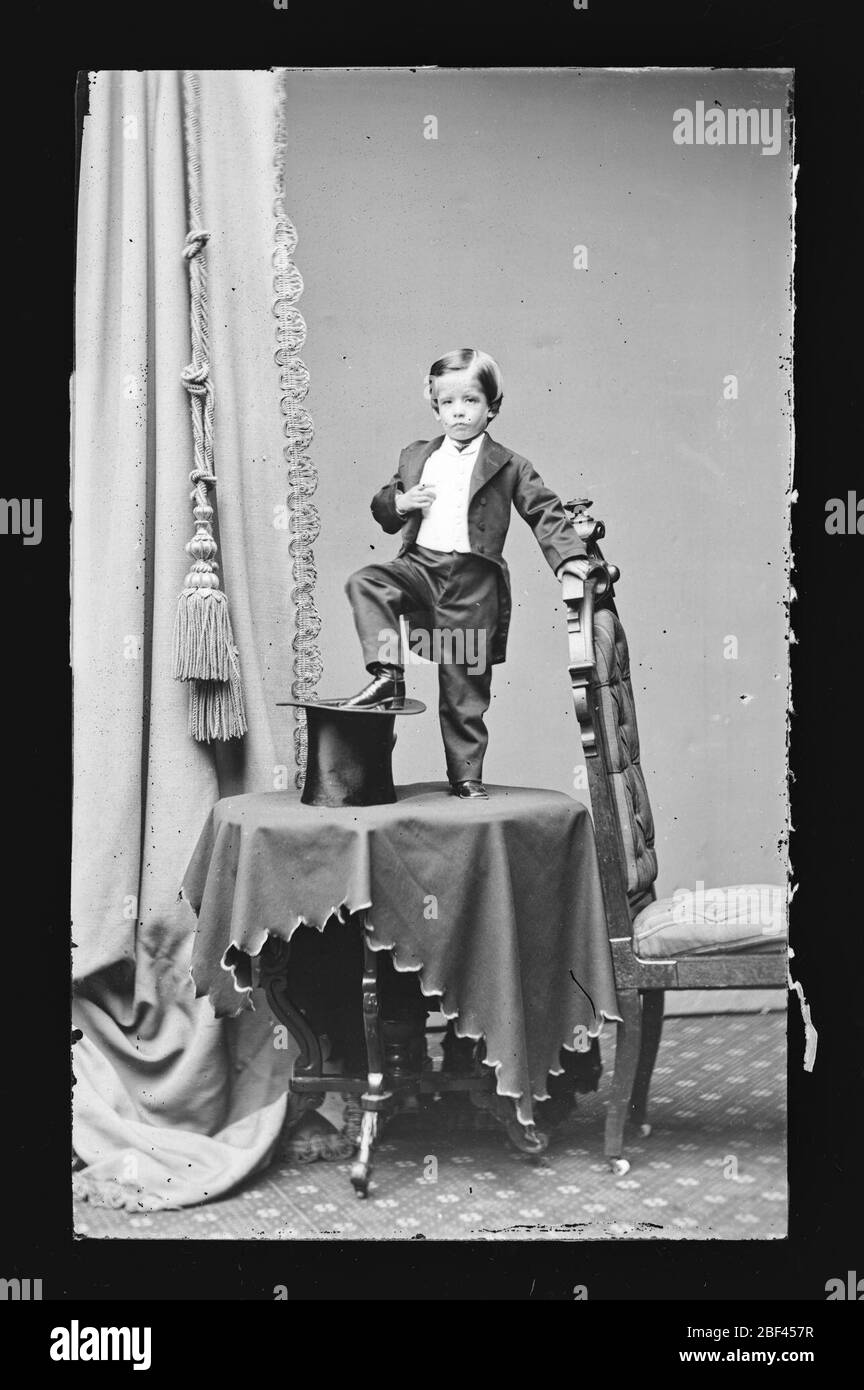 King historical hi-res stock photography and images - Alamy
