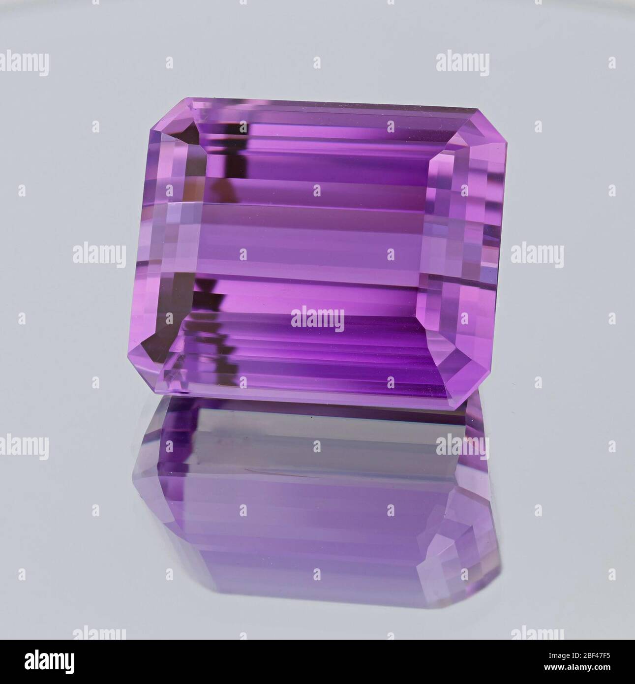 Spodumene hi-res stock photography and images - Alamy