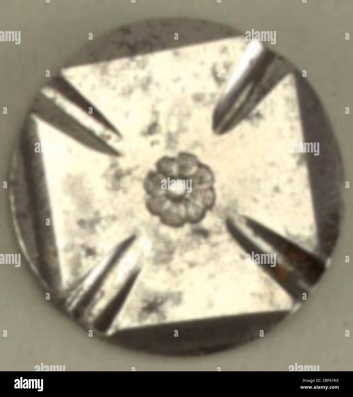 Maltese cross design hi-res stock photography and images - Alamy