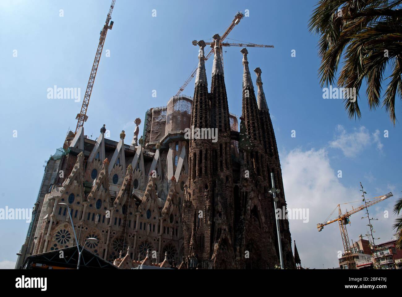1880s Gothic Art Nouveau Architecture Sagrada Familia, Barcelona, Spain ...