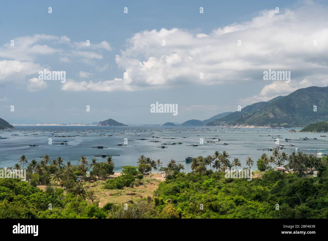 Vung Ro Bay, Vietnam Stock Photo - Alamy
