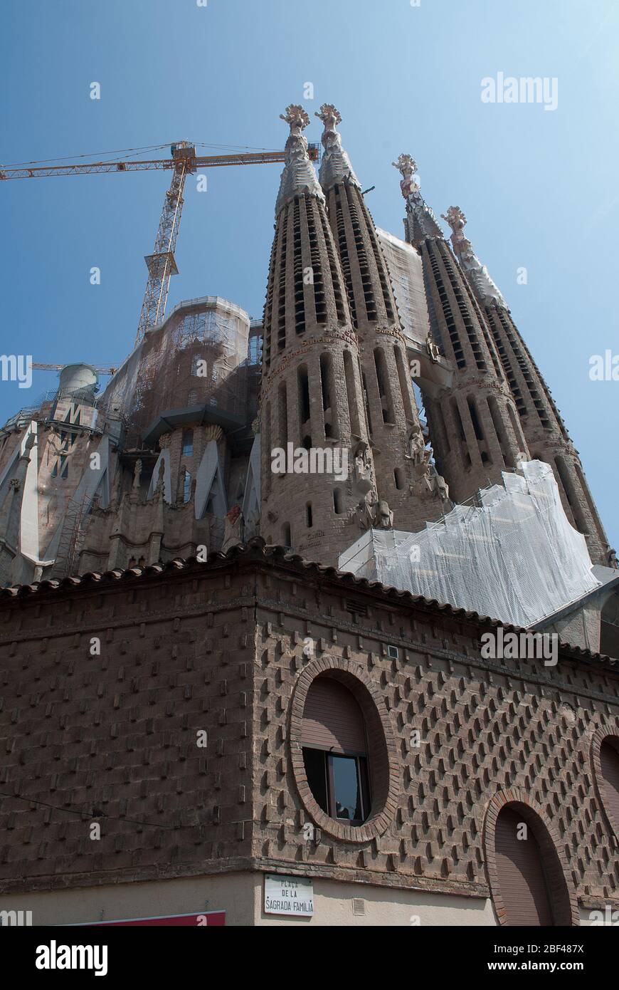 1880s Gothic Art Nouveau Architecture Sagrada Familia, Barcelona, Spain ...